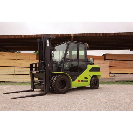Chariot élévateur CLARK thermique 4000 kg à 5500 kg modèlé S40/S45/S50/S55